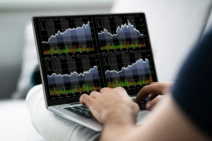 The Ultimate Guide to Hedge Trading to Protect Investments